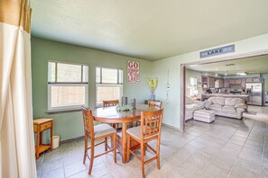 Casa (3 Bedrooms) | Parte interna