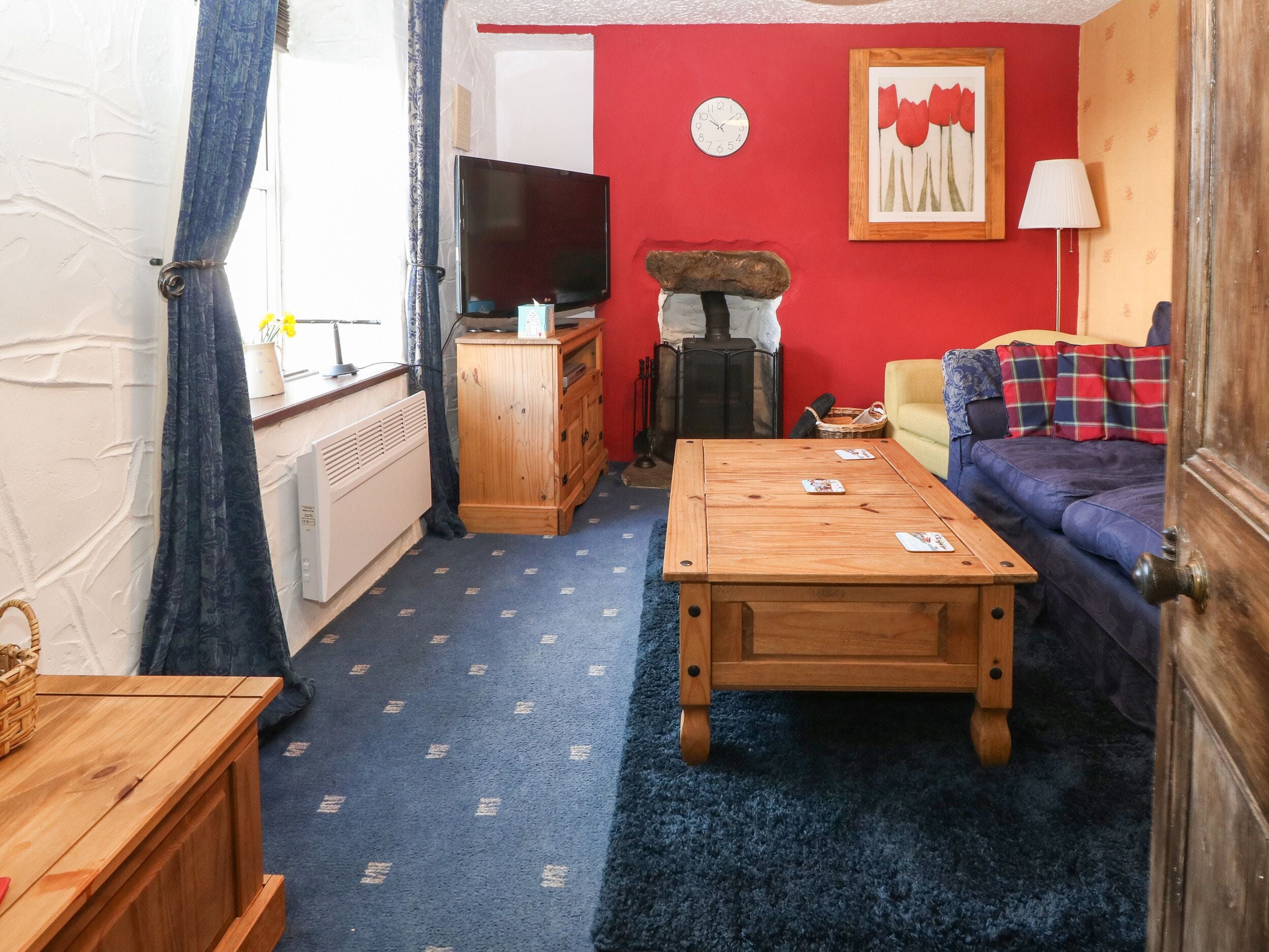 Bod Feurig, Pet Friendly, Character Holiday Cottage In Caernarfon - Llanberis