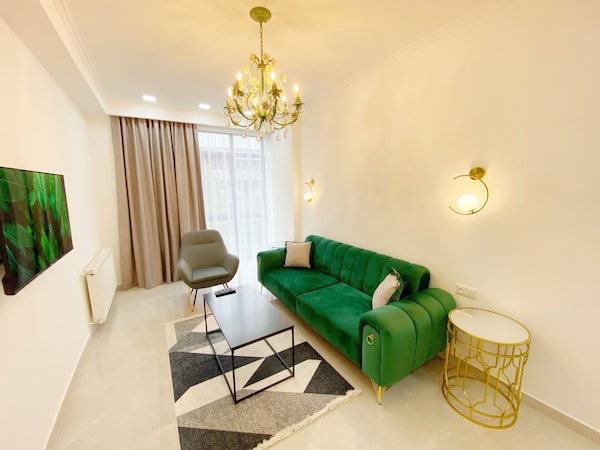 City Heart Luxury Apartment - Kutaisi