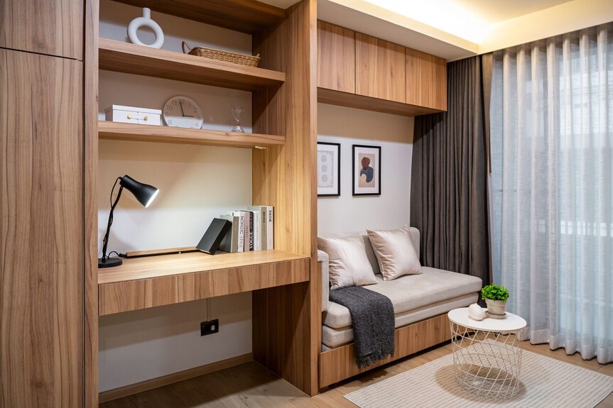 Newly Renovated Work-friendly Condo @ Heart Of Bkk 5mins To Train - Bangkok