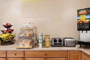 Secretária, secretária adequada para computadores portáteis 