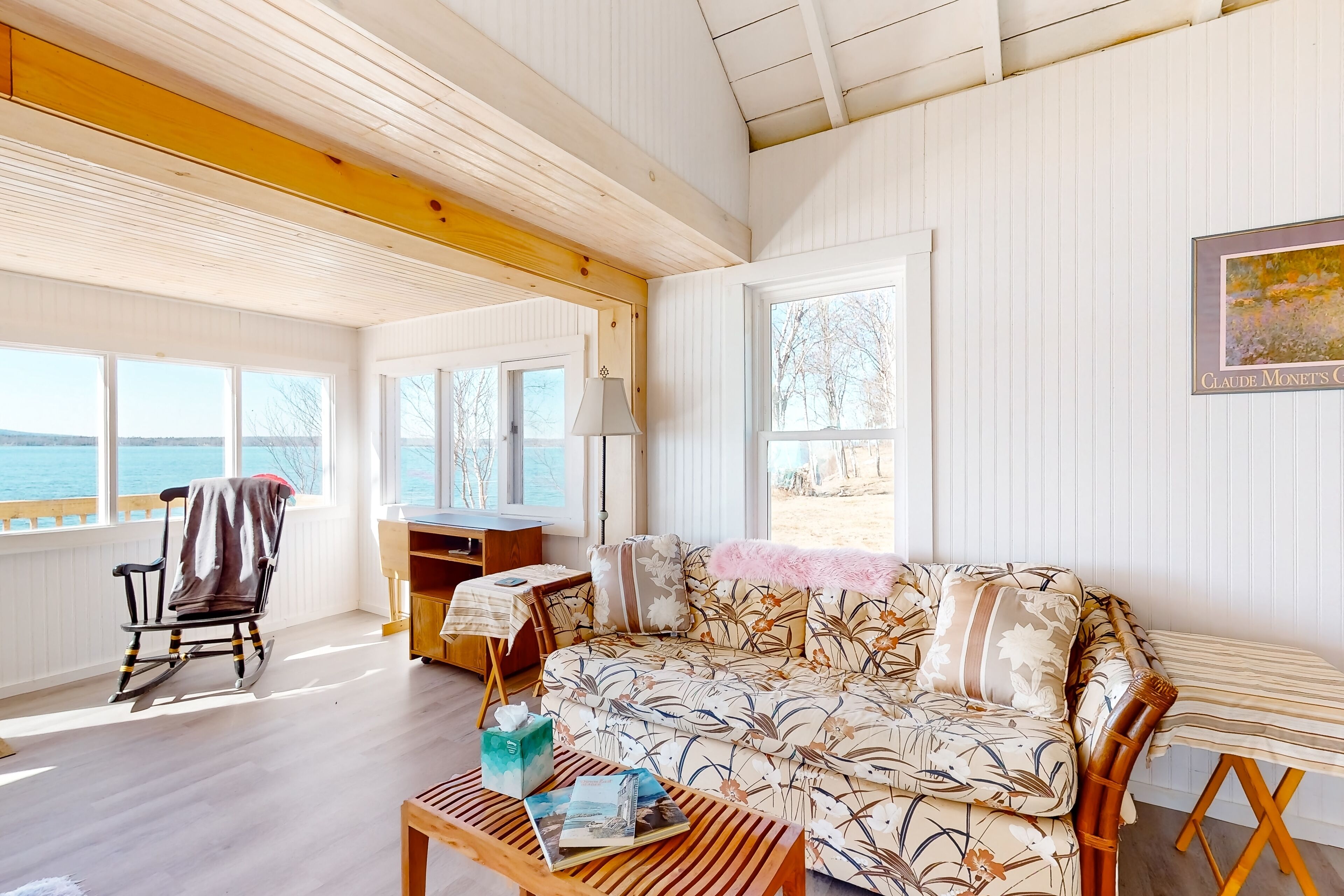 Cozy Seaside Retreat W/ Waterfront Deck, Expansive Lawn, & Breathtaking Sunsets - Bar Harbor, ME
