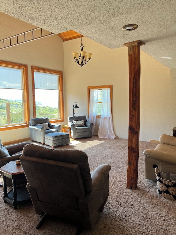 Spacious Lakeview Cabin Minutes From Private Beach - Nebraska