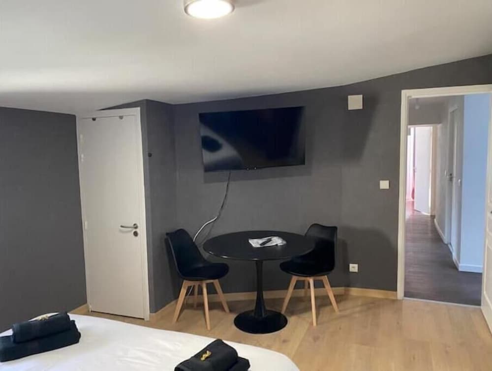 Bienvenue à La Villa Plagnal Classée 3 ÉToiles - Clermont-Ferrand