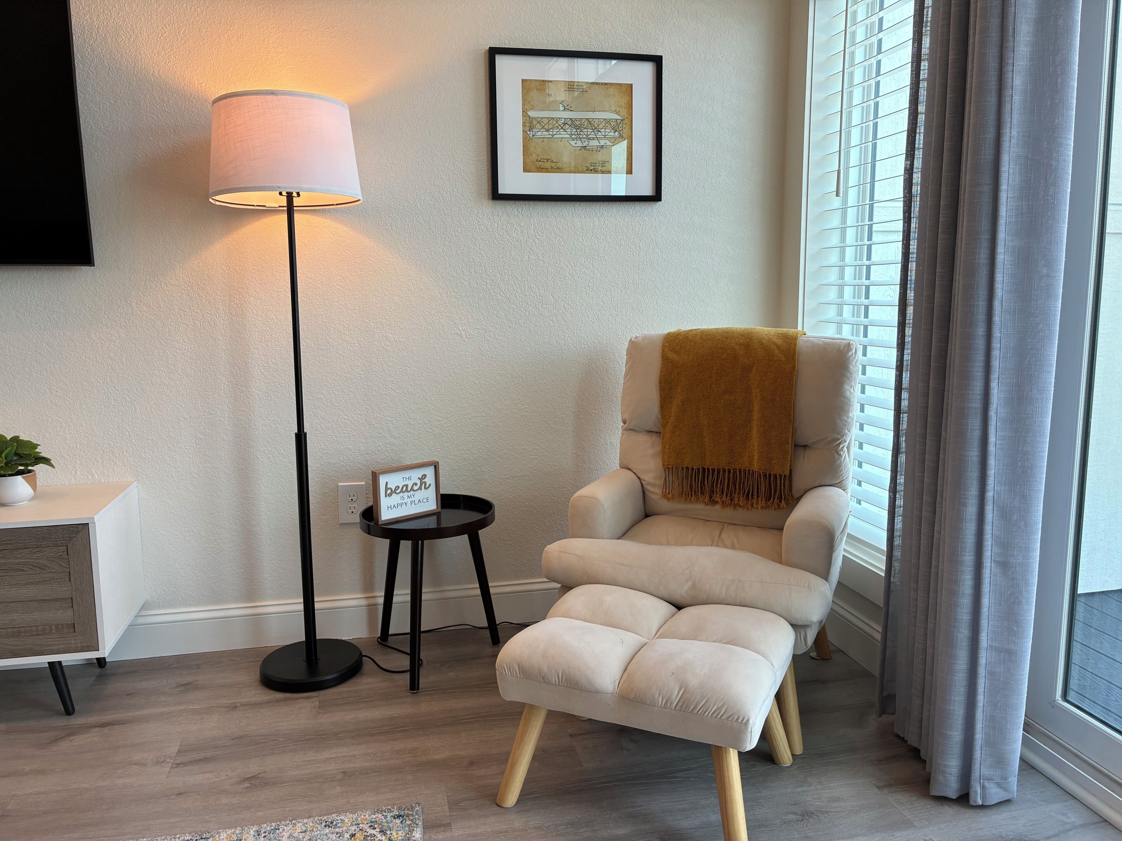 Shorely Happy: New Construction, Semi-oceanfront Townhouse, Close To Beach! - Manteo, NC