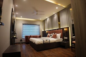 Quarto Superior | Roupa de alta qualidade, cofre no quarto, com mobília individualizada 