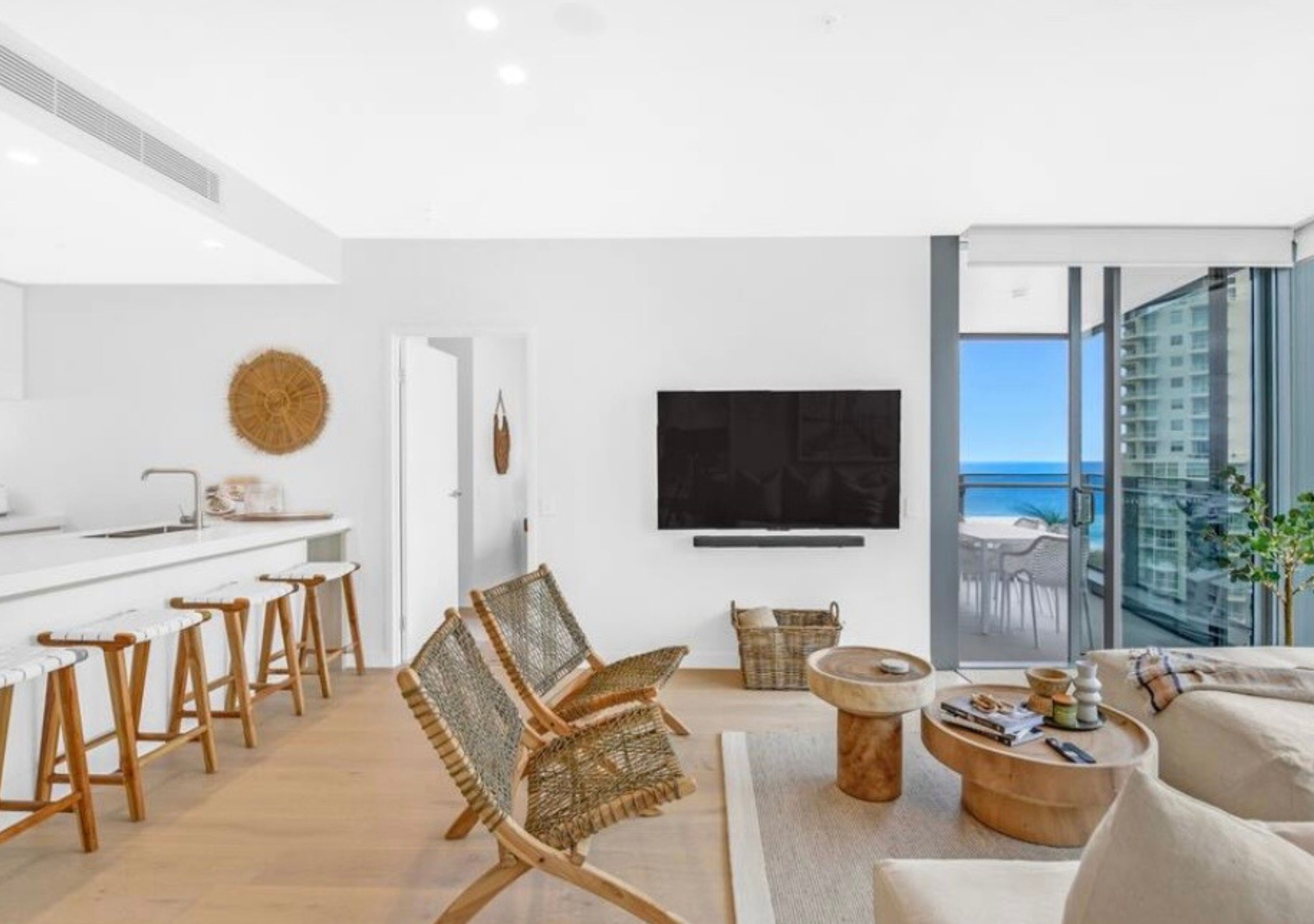 Luxury Signature Stay Ocean Views 2br Level 16 - Broadbeach