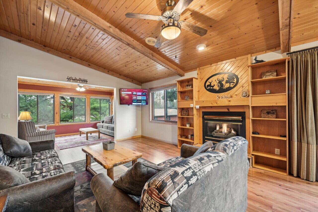 Piers & Pines Ii At Island Pointe - Wisconsin Dells, WI