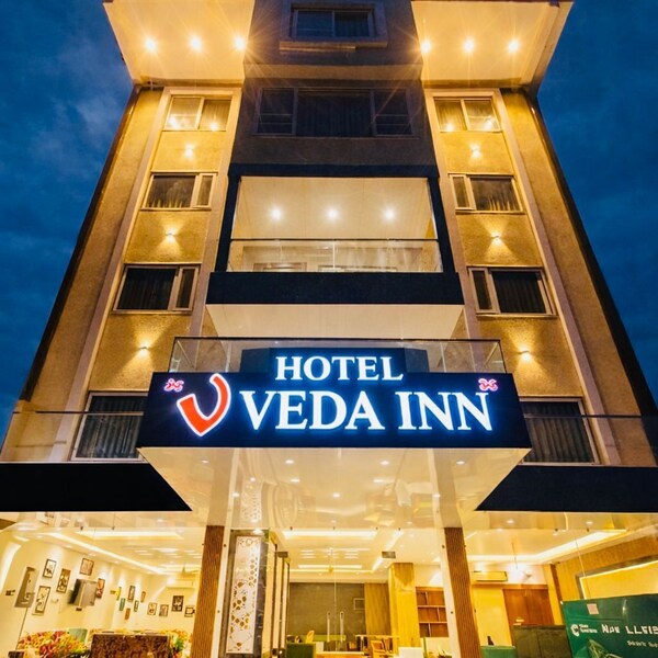 Hotel Veda Inn By Blue Lotus - Rishikesh