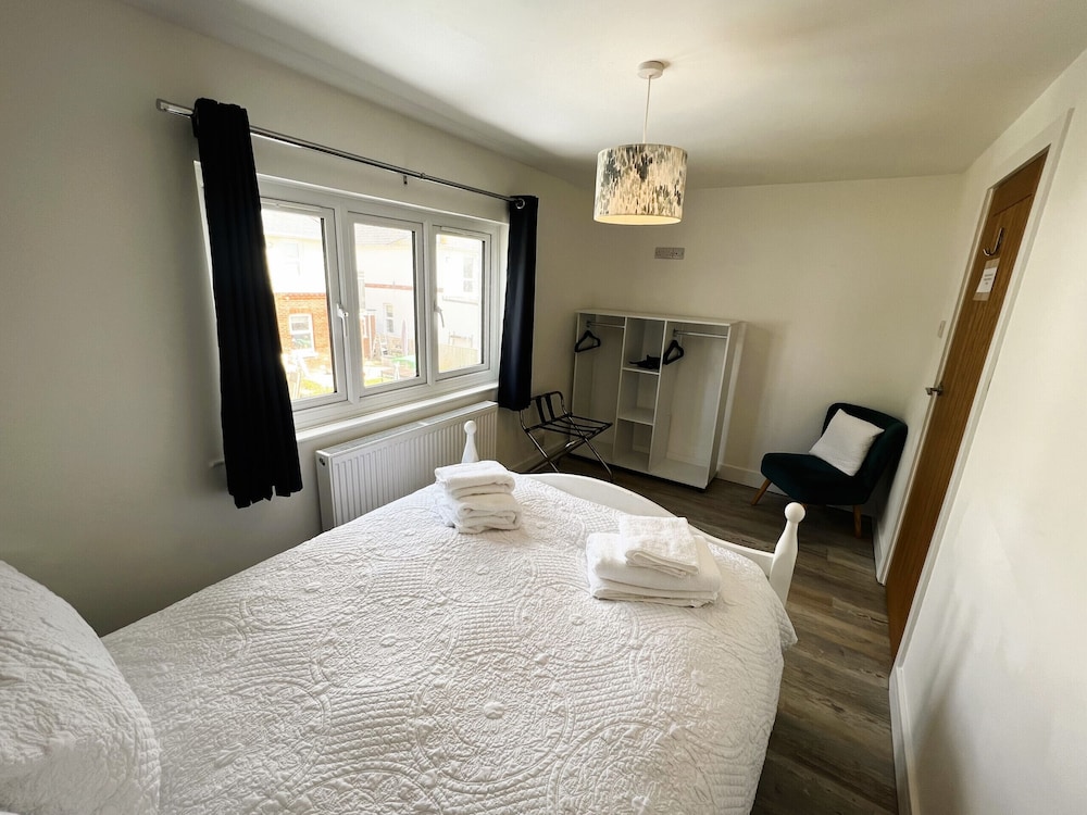 Coach House Annexe - Sandown