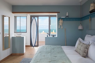 Quarto com design assinado | Frigobar (abastecido com alguns itens grátis), quartos à prova de som
