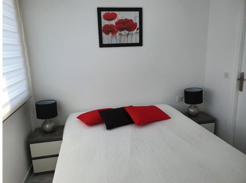 Agréable T2 Climatisé, Accès Piscine Privée, 6eme Avec Ascenseur, Vue Mer à 50 M - Cagnes-sur-Mer