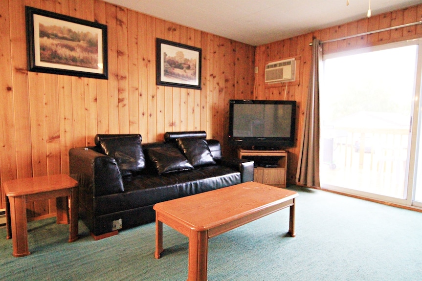 Resort Retreat At "All Decked Out" - Manitoba