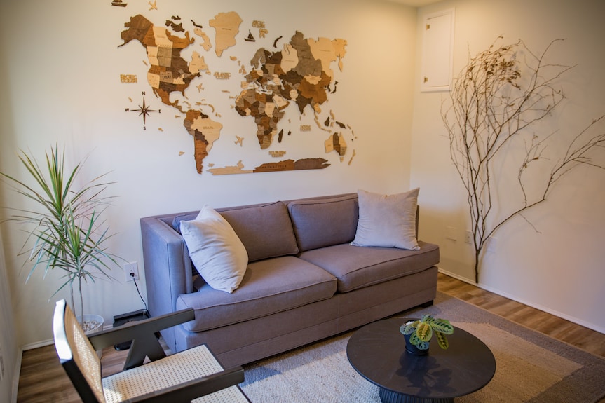 Entire Rowhouse In Capitol Hill + Free Parking - Washington, D.C.