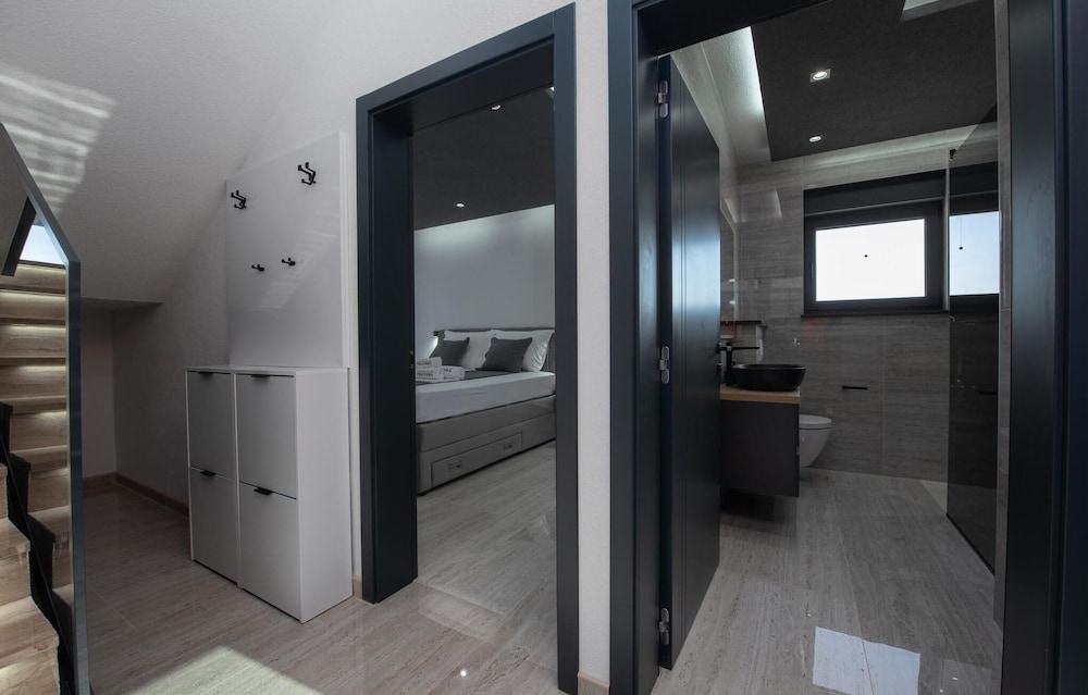 Meravigliosa Casa A Privlaka Con Cucina - Zaton