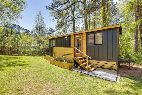 Hike On-site: Georgia Tiny Home On Farm Retreat - SeaQuest Stonecrest, Stonecrest
