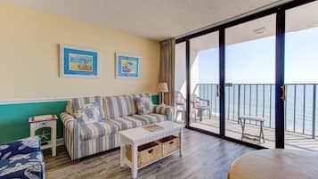 Condo, 1 quarto | Área de estar