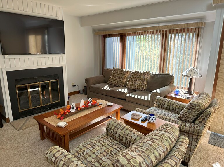 Cozy 3bd Townhome, Pet Friendly, Access To Resort Amenities - Galena, IL