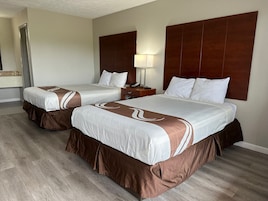 1 quarto, secretária, ferro/tábua de engomar, Wi-fi grátis