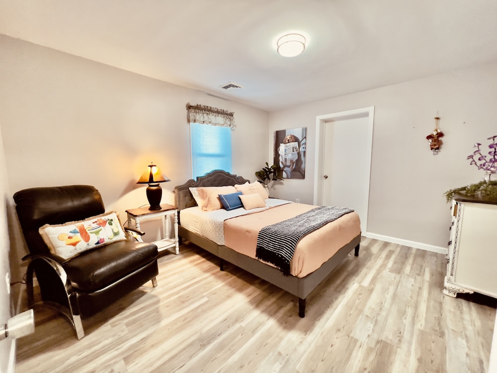 Conveniently Located Home Is Perfect For Families And Friends. - Hershey, PA
