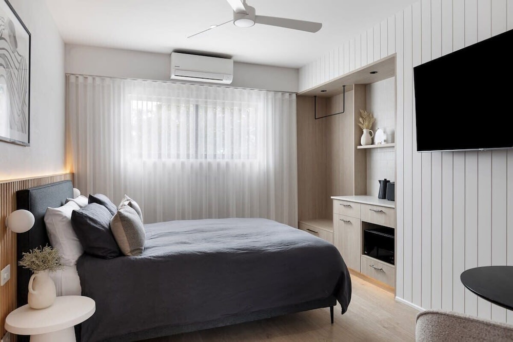 The Lodge - Room 1 - Luxury Central Private Rooms, Free Wifi - Mount Gambier
