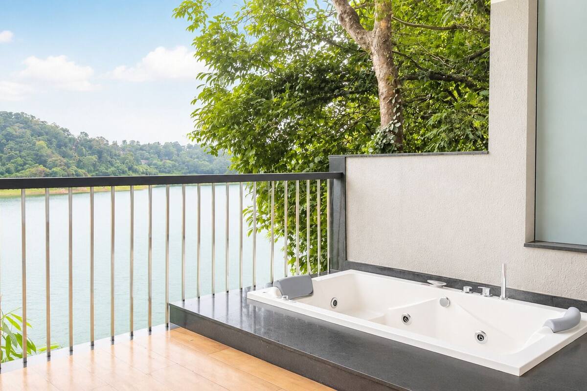 Quarto Duplo Premium, vista para o lago | Varanda
