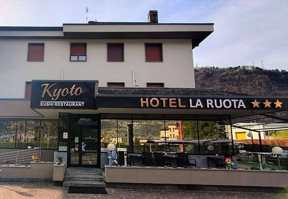 Hotel La Ruota - Lombardía
