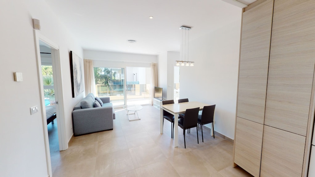 Pereire By On Travel - Oliva