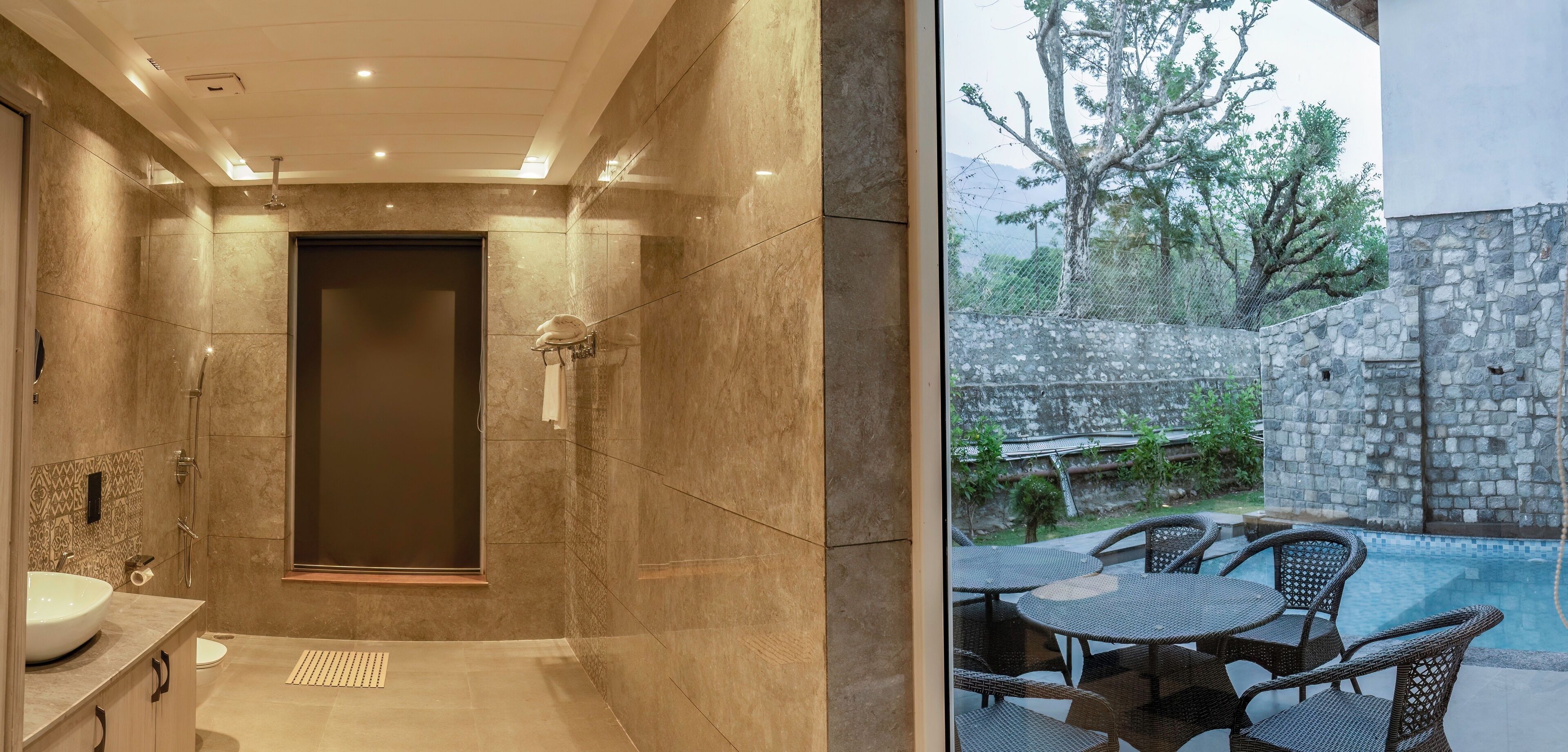 Vila presidencial, várias camas | Quartos à prova de som, ferros/tábuas de passar roupa