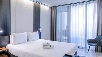 Quarto Standard (Digital Nomad) | Minibar, cofre no quarto, secretária