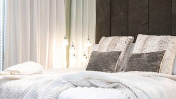 Casa | 7 quartos, ferro/tábua de engomar, internet de alta velocidade