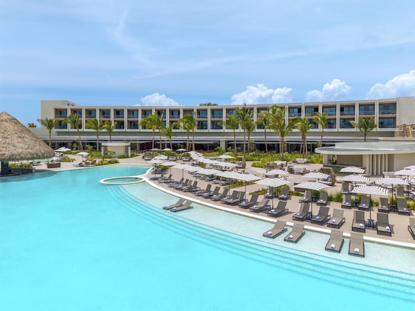 Zemi Miches Punta Cana All-inclusive Resort, Curio By Hilton - Dominica