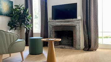 Televisor