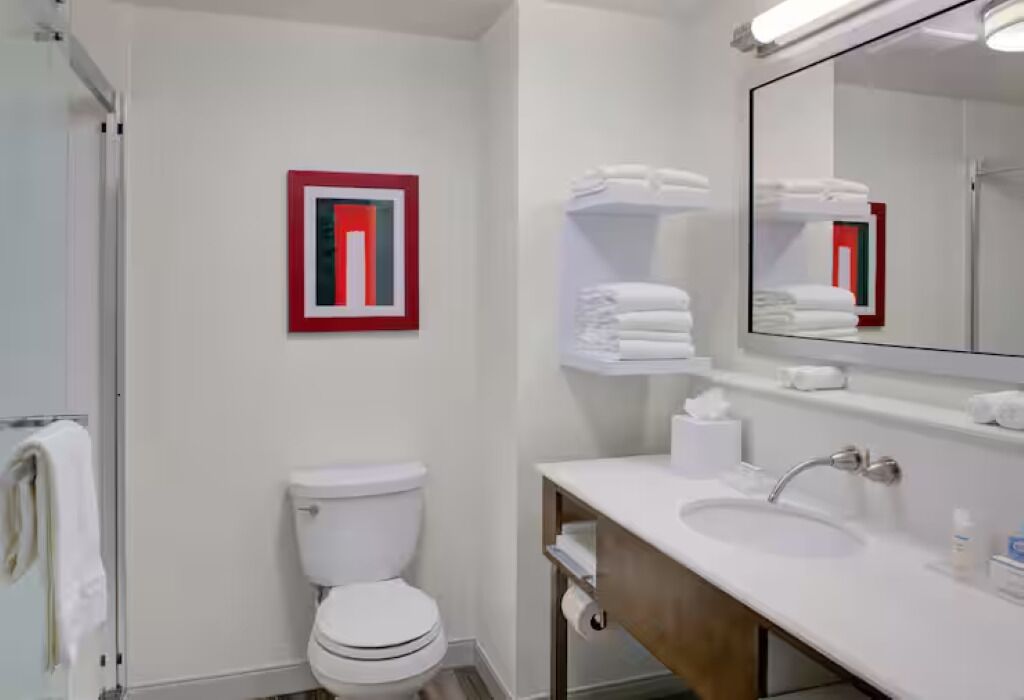 2 Units With Saltwater Pool | Free Breakfast | Ev Charging | Near Casino - Ashville, OH