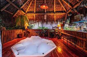 Banheira de hidromassagem