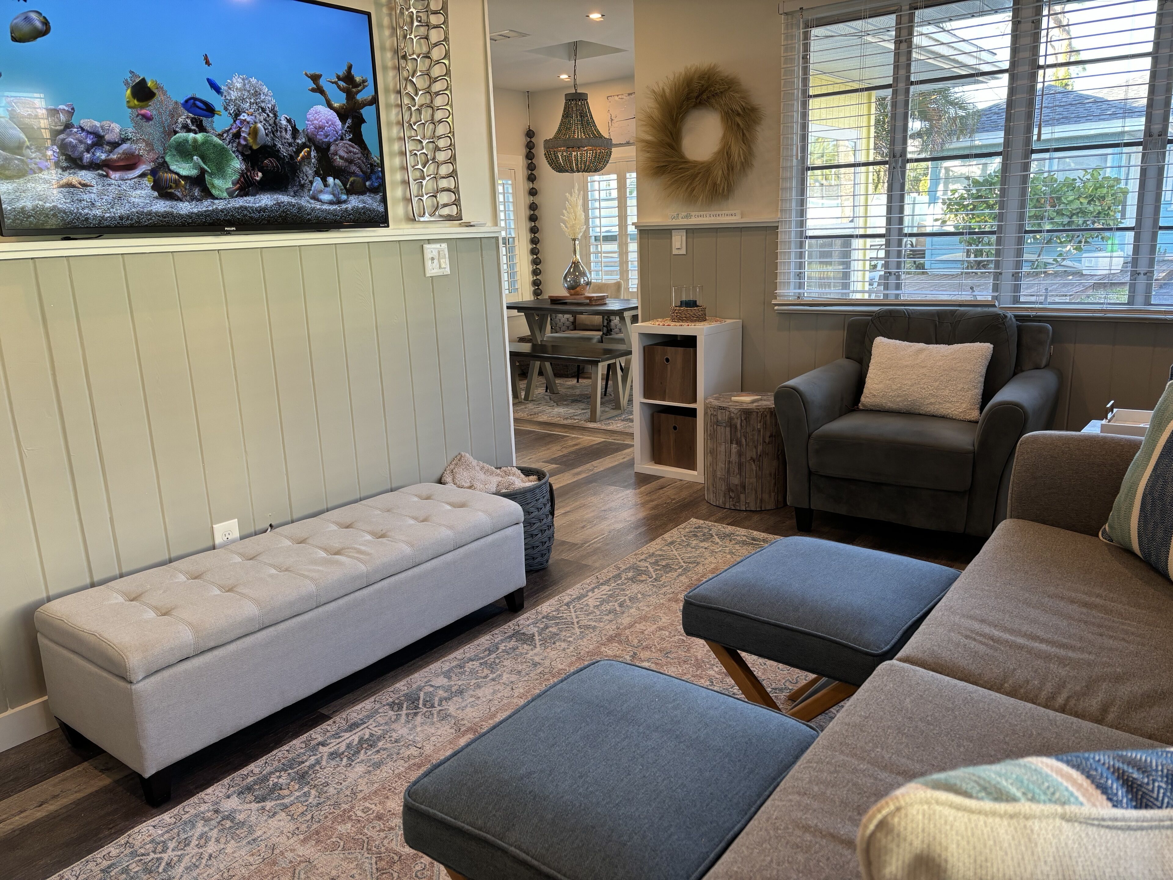 January & February Now Available. Relax And Unwind Is Comfort & Style. Act Fast - Englewood, FL