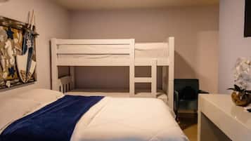 Suíte standard | Wi-Fi de cortesia, roupa de cama