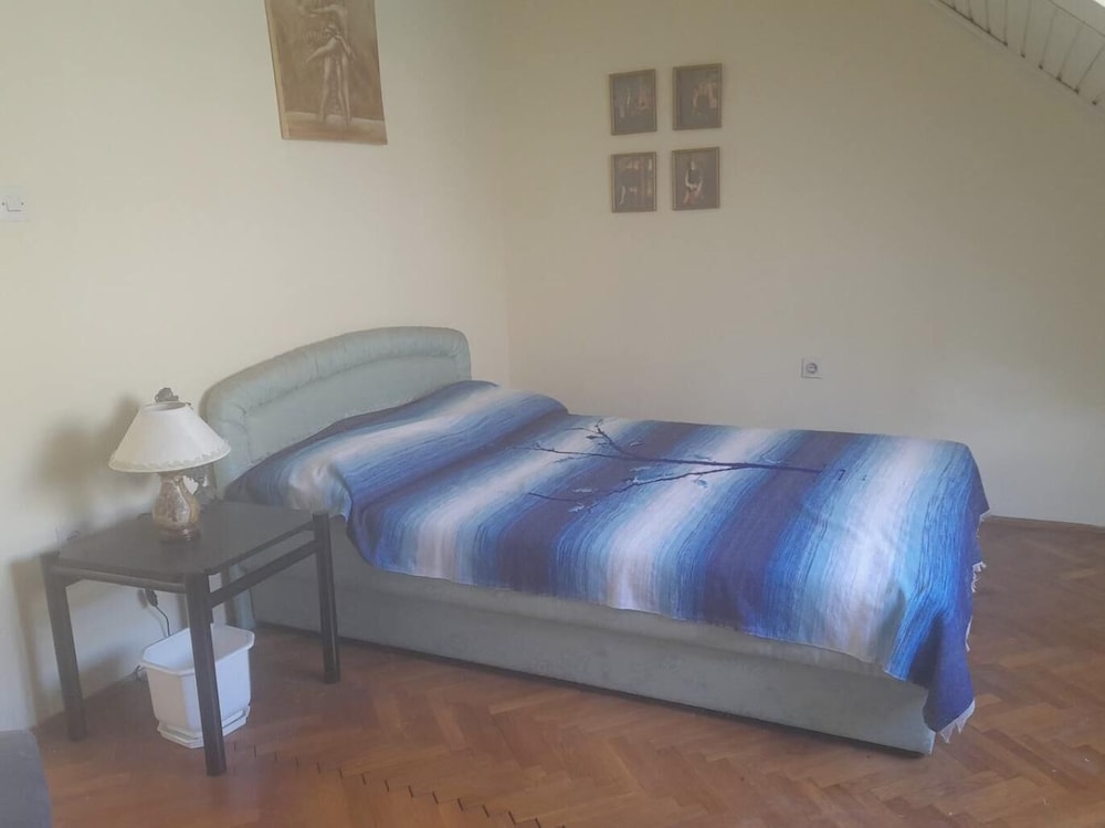 Beach Edge, 4-bed House In Muo Kotor - Kotor