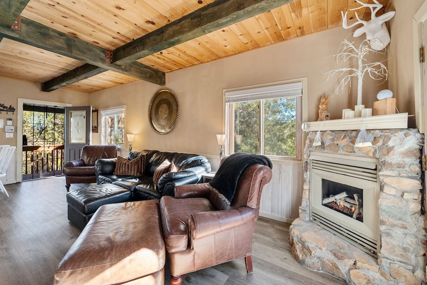 A Luxurious Prescott Log Cabin, 1 Mile To Downtown. - Prescott, AZ