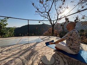 Suite-Estúdio Clássica | Terraço/pátio interior