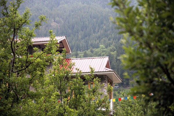 The Kamru Riverside Camps And Resorts - Himachal Pradesh