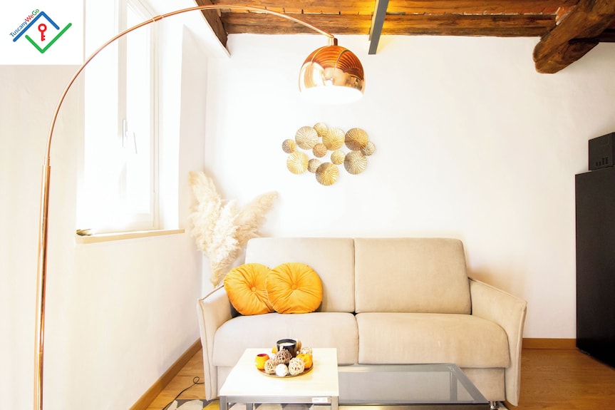 Petri 7 House By Tuscanywego - Lucca