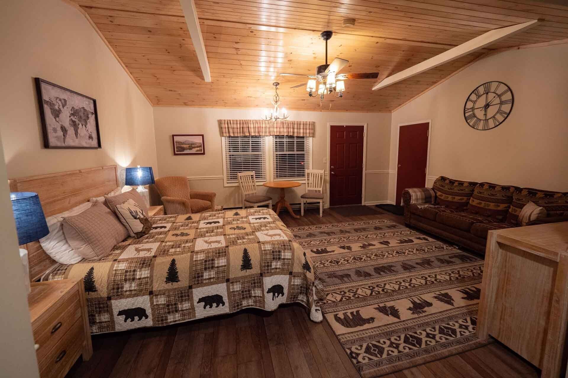 Suite-Estúdio Deluxe | Com decoração personalizada, com mobília individualizada, secretária 