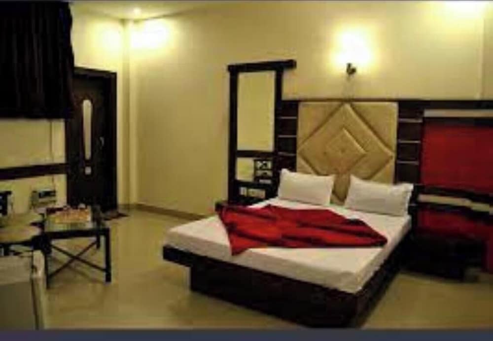 Hotel Krishna Heritage - Haridwar