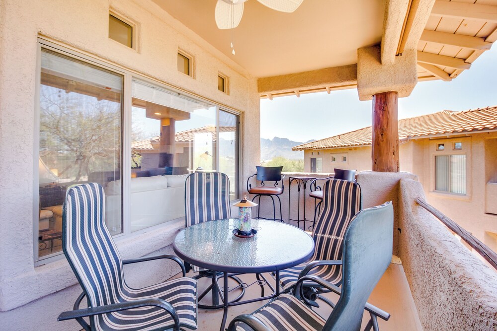 Oro Valley Condo W/ Community Pool: Near Hiking! - Oro Valley, AZ