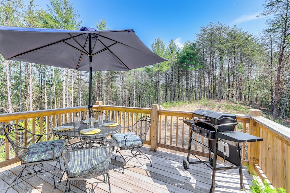 Near Hiking & Fishing: Reliance Home W/ Fire Pit! - Tennessee