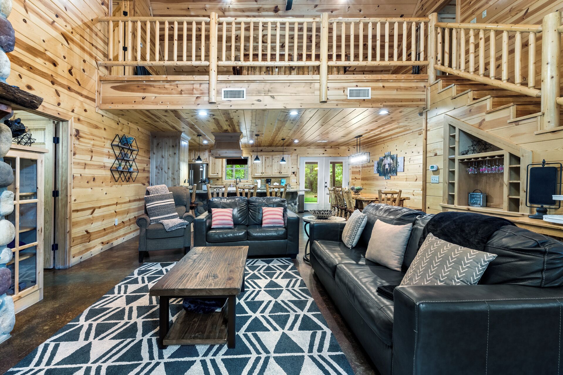 Hi Bear Nation Lodge In Hochatown/broken Bow, Ok - Broken Bow, OK