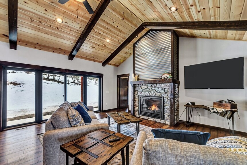 Midnight Lodge- Quiet, Hills View - Deadwood, SD