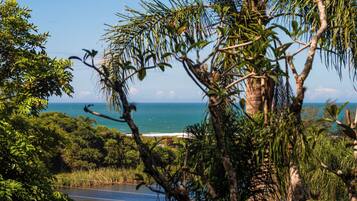 Quarto casal, vista para o mar | 1 quarto, frigobar, Wi-Fi de cortesia