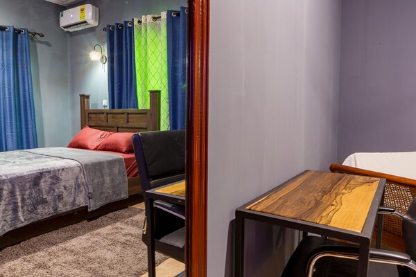 Bluegreen Guest House - Accra